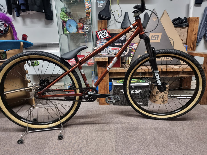 Dmr sect jump bike ex display – Attitude Bikes